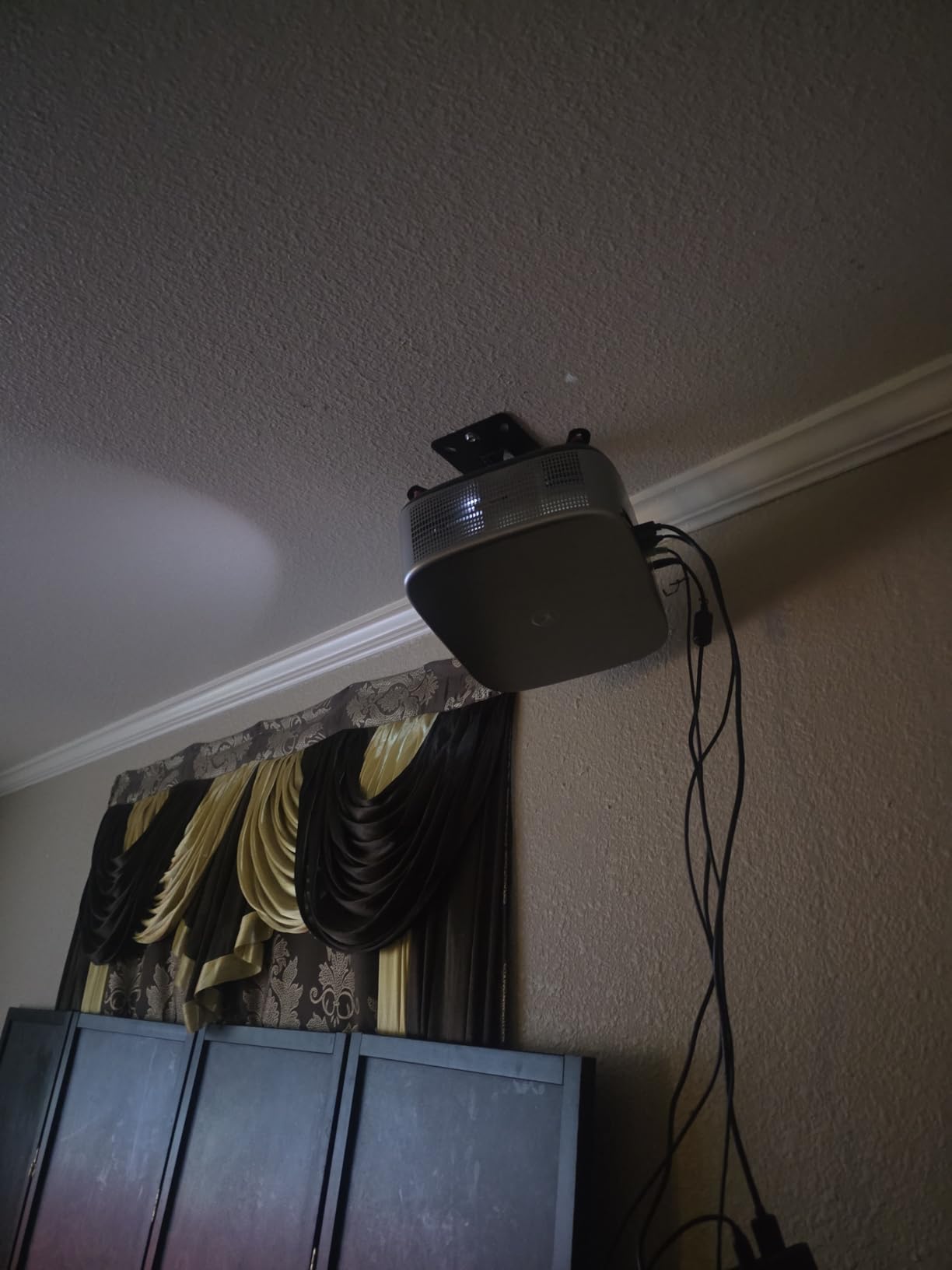 11 Best Projector Ceiling Mounts (July 2026) Reviewed & Ranked